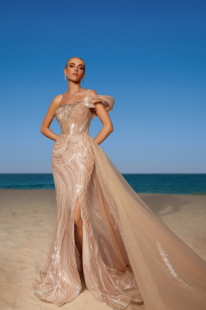 Style HX008 – Luscious Delia