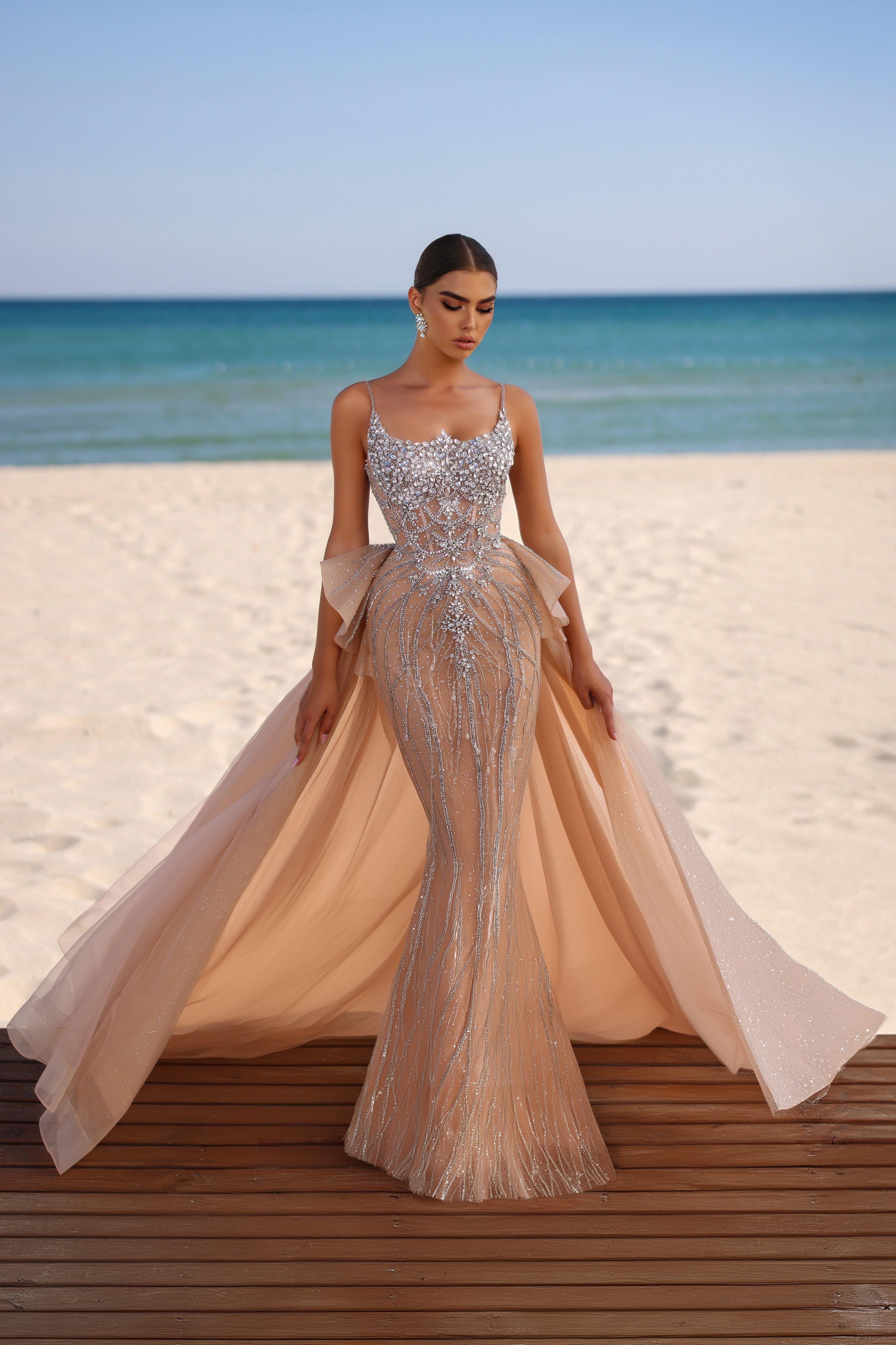 Style HM328 – Luscious Delia